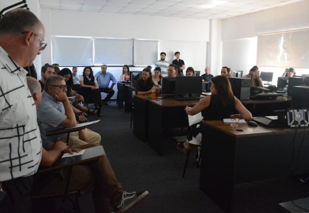 UTU | Se graduaron los primeros Tecnólogos en Meteorología con ...